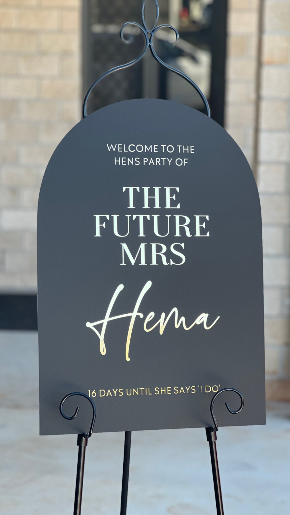 A2 Arch Welcome Sign - Customisable Event Greetings – Amber Luxe